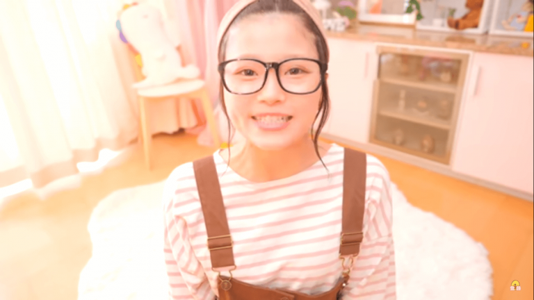 REIWA HACK | 【脚やせ】話題の脚やせ動画ひなちゃんねるで劇的に足が細くなる理由とは